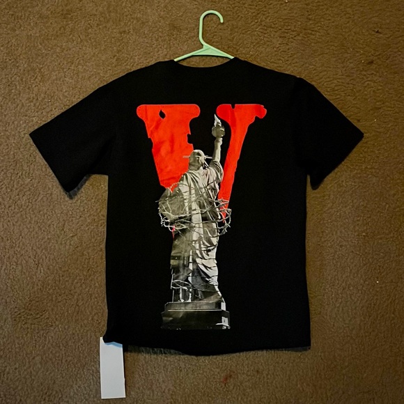 VLONE | Shirts | Vlone Rare Statue Of Liberty Tee | Poshmark